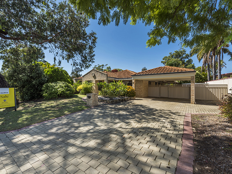 29 Huxtable Terrace, Baldivis, WA 6171 - Property Details