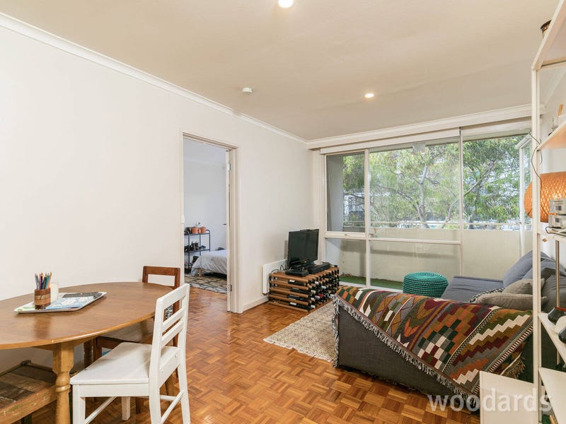 8/24 Alma Road, St Kilda, VIC 3182 - realestate.com.au