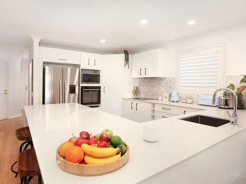 17/406 Pine Ridge Road, Coombabah, Qld 4216 - Property Details