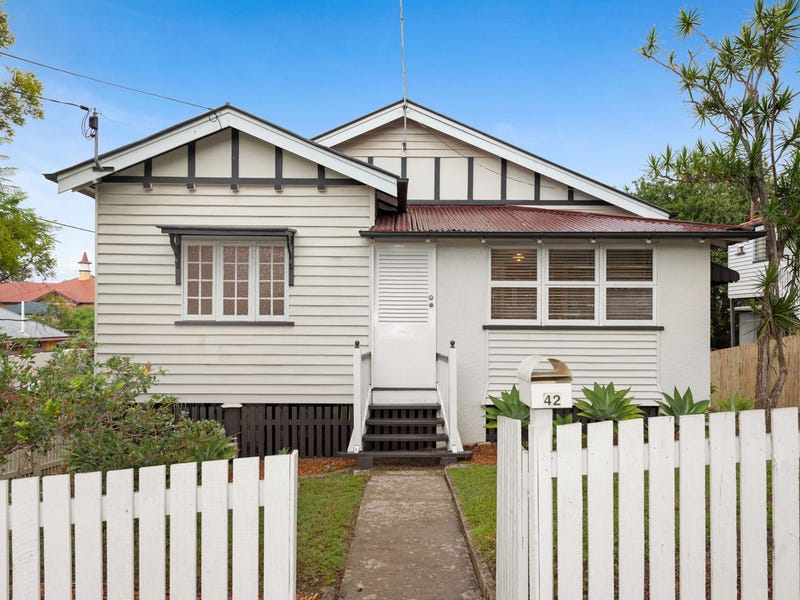 42 Harris Street, Windsor, Qld 4030 - Property Details