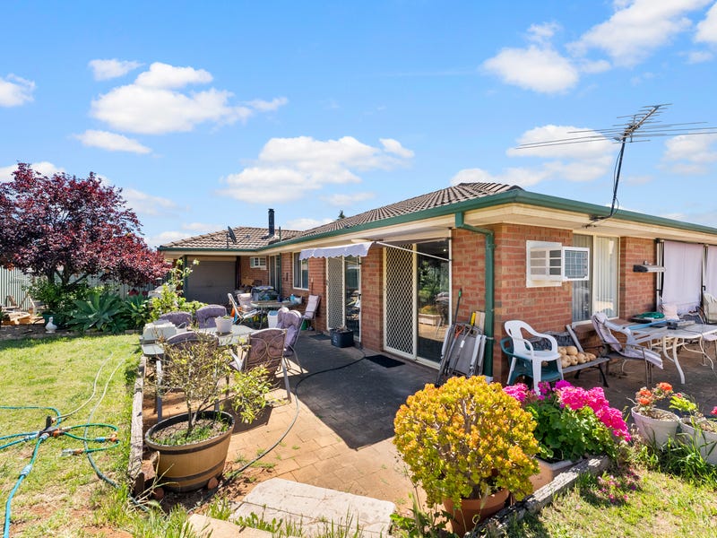 1 Aldgate Lane, Blakeview, SA 5114 - Property Details