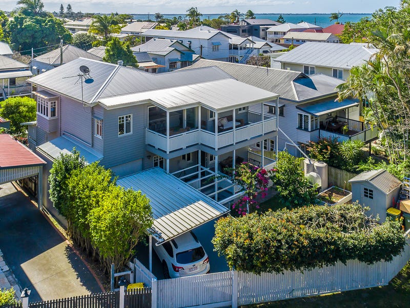 7 First Avenue, Sandgate, QLD 4017 - realestate.com.au