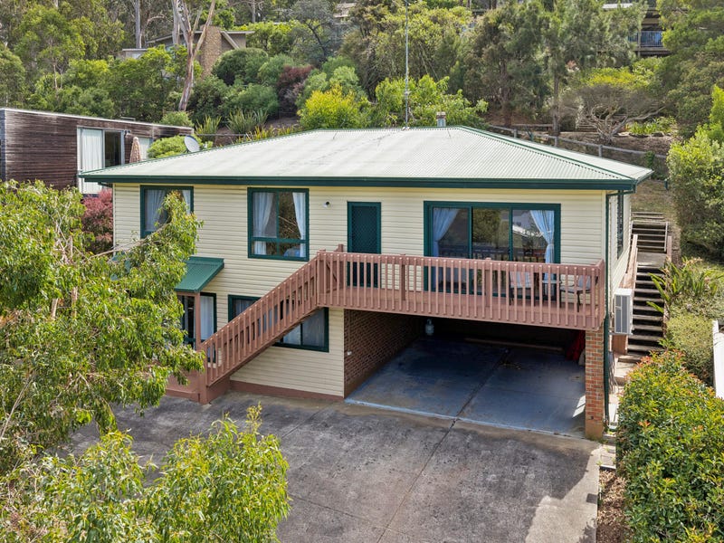 9 Richardson Boulevard, Lorne, Vic 3232 - House for Sale - realestate ...