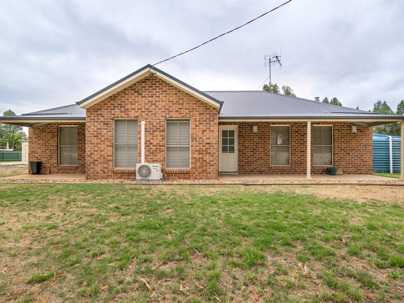 8 Bomen Street, Ballimore, NSW 2830 - Property Details