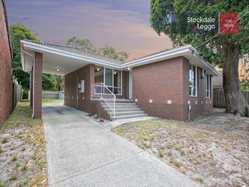 15 Baystone Drive, Cranbourne, Vic 3977 - Property Details