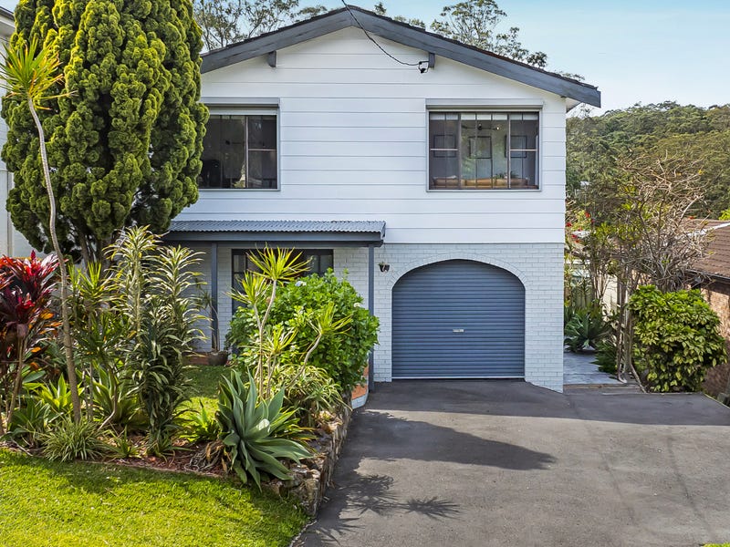 27 Dulwich Road, Springfield, NSW 2250 - Property Details