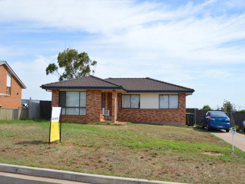 15 Tanderra Drive, Dubbo, NSW 2830 - realestate.com.au