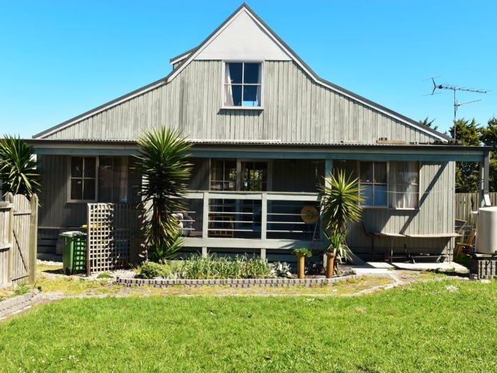 72 Tulloch Street, Dalyston, Vic 3992 - Property Details