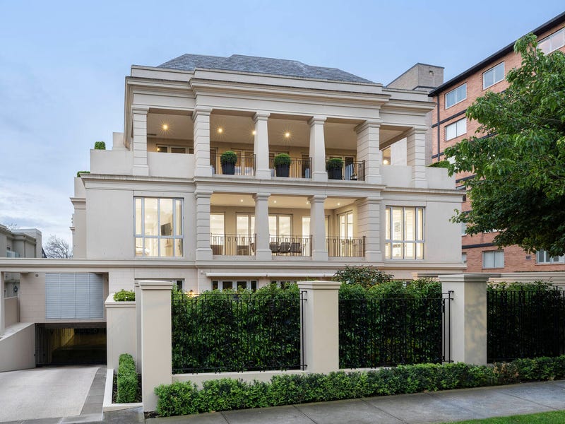 5/11 Trawalla Avenue, Toorak, Vic 3142 - Property Details