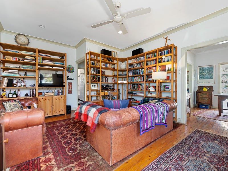 11 Patterson Street, Wynnum, Qld 4178 - Property Details