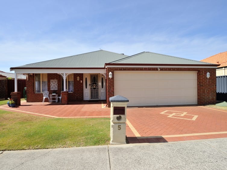 5 Antuka Road, Rockingham, WA 6168 - realestate.com.au