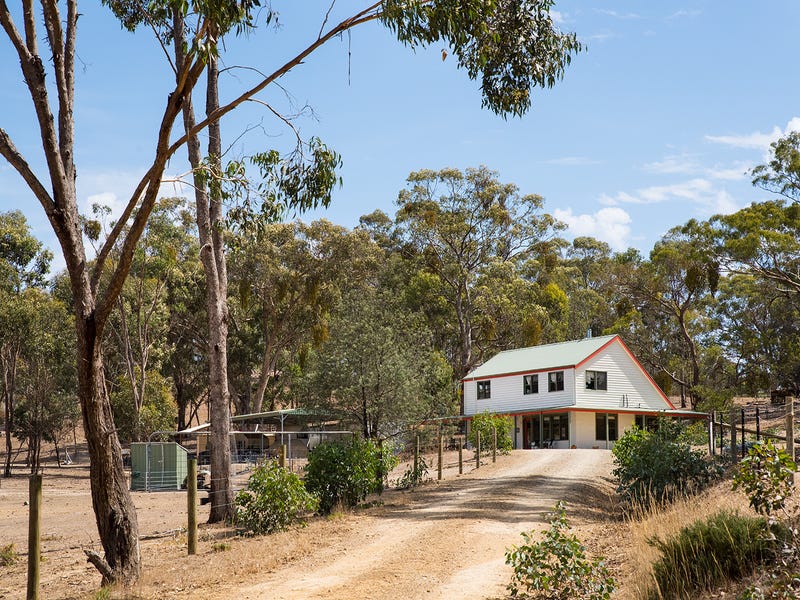 49 Molloys Lane, Yandoit, Vic 3461 - Property Details