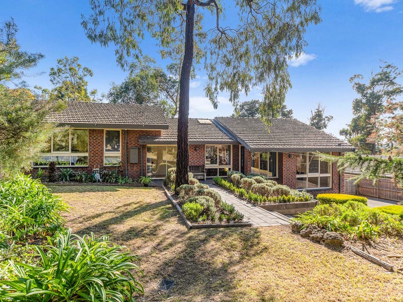 18 Alverstone Grove, Mount Eliza, VIC 3930 - realestate.com.au