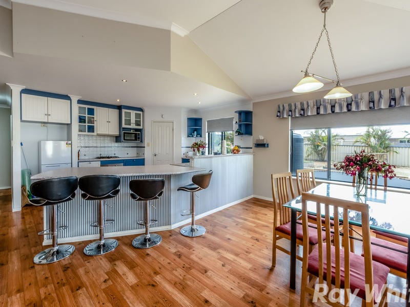 10 Fallowfield Street, Strathalbyn, WA 6530 - realestate.com.au