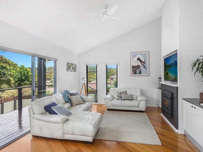 2 Old Farm Place, Ourimbah, NSW 2258 - Property Details