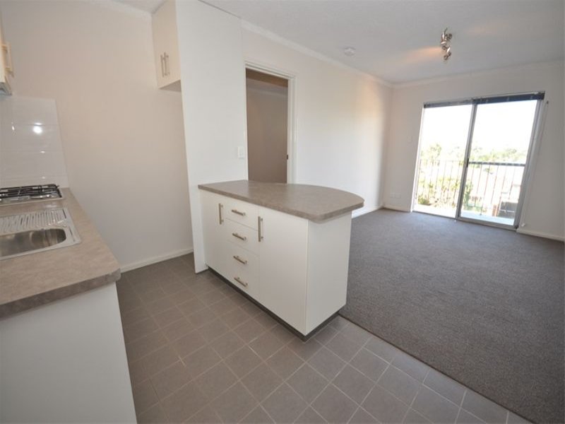 16/2 Russell Avenue, North Perth, WA 6006 - realestate.com.au