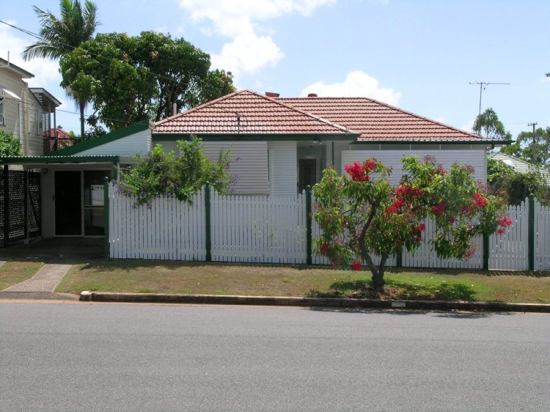 275 Brighton Road, Sandgate, Qld 4017 - Property Details