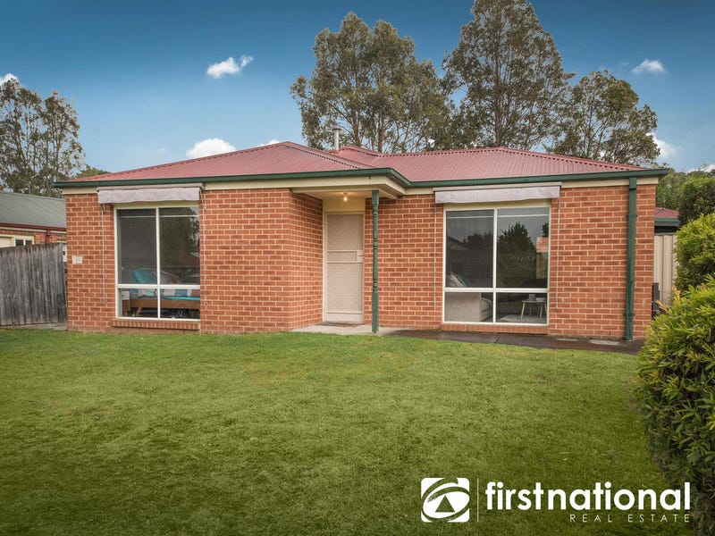 1/2-3 Kevin Close, Beaconsfield, Vic 3807 - Property Details