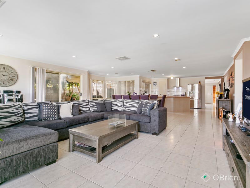 7 Mulga Place, Carrum Downs, VIC 3201 - realestate.com.au