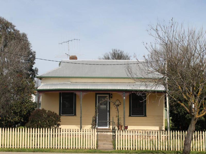 30 Gordon Street, Young, NSW 2594 - Property Details