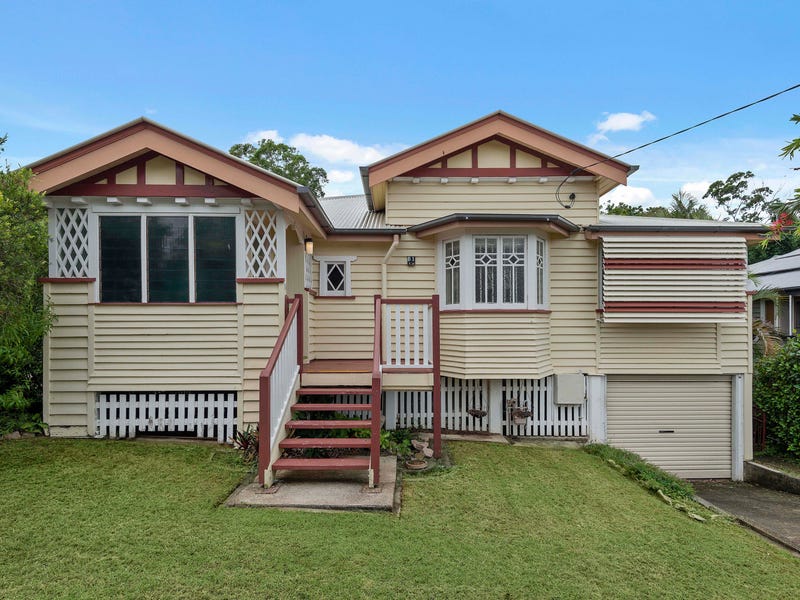 31 Fletcher Parade, Bardon, Qld 4065 - Property Details
