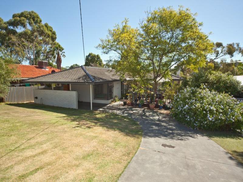 30 Turnbull Way, Trigg, WA 6029 - Property Details