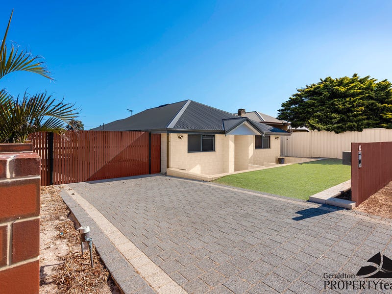 12 Stroud Street, Beachlands, WA 6530 - Property Details