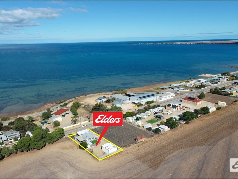 42 Main Coast Road, Pine Point, SA 5571 - realestate.com.au