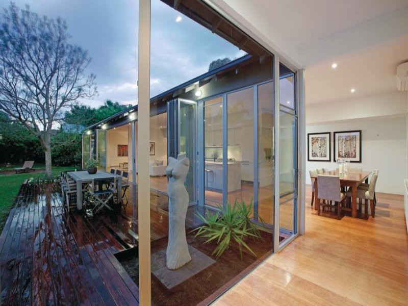 26 Parker Street, Ormond, Vic 3204 - Property Details