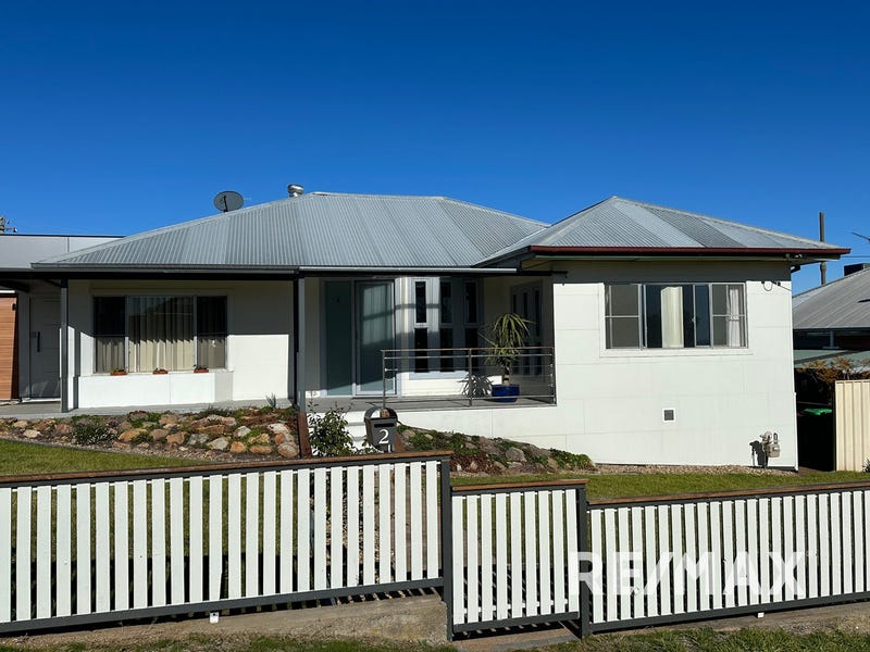 2/29 Fitzroy Street, Junee, NSW 2663 - realestate.com.au