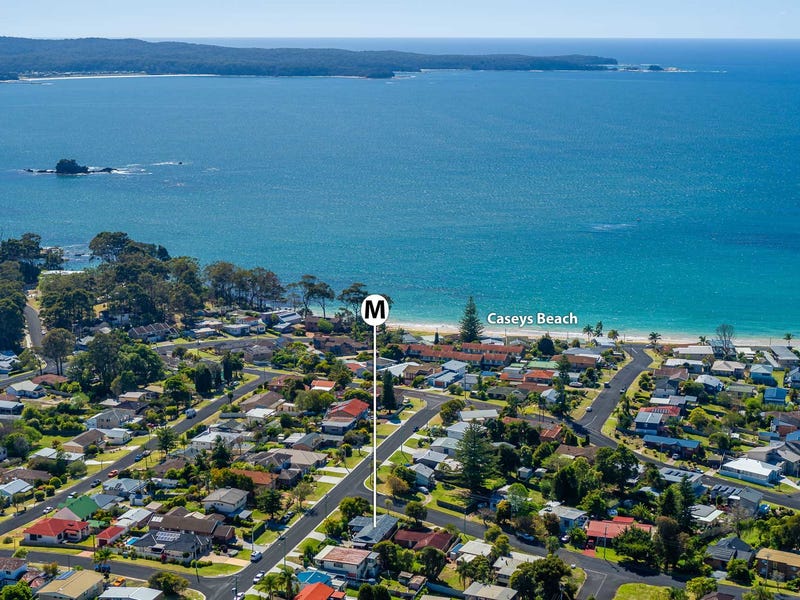 2 Grantham Road, Batehaven, NSW 2536 - Property Details