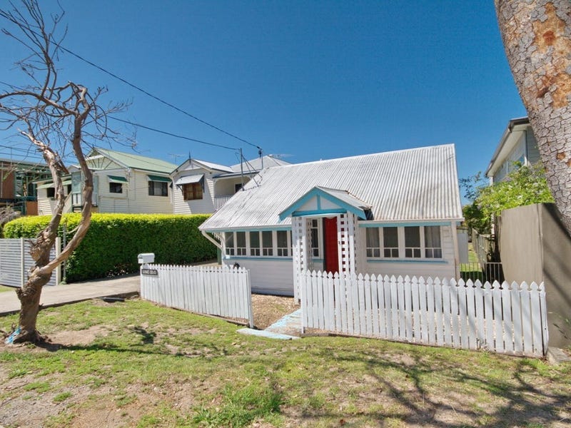 30 Oakley Street, Manly, QLD 4179 - realestate.com.au