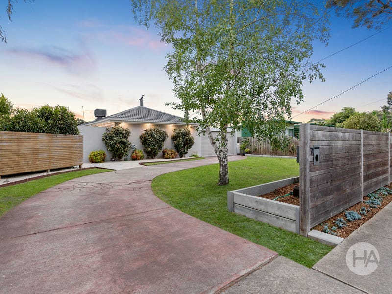 7 Dalton Drive, Tyabb, Vic 3913 - Property Details