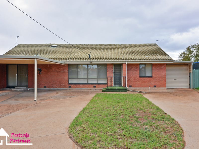 10 Matthew Cres, Whyalla Stuart, SA 5608 - realestate.com.au