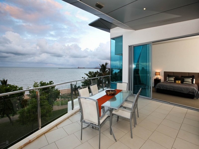 111/72-74 The Strand, North Ward, QLD 4810 - realestate.com.au