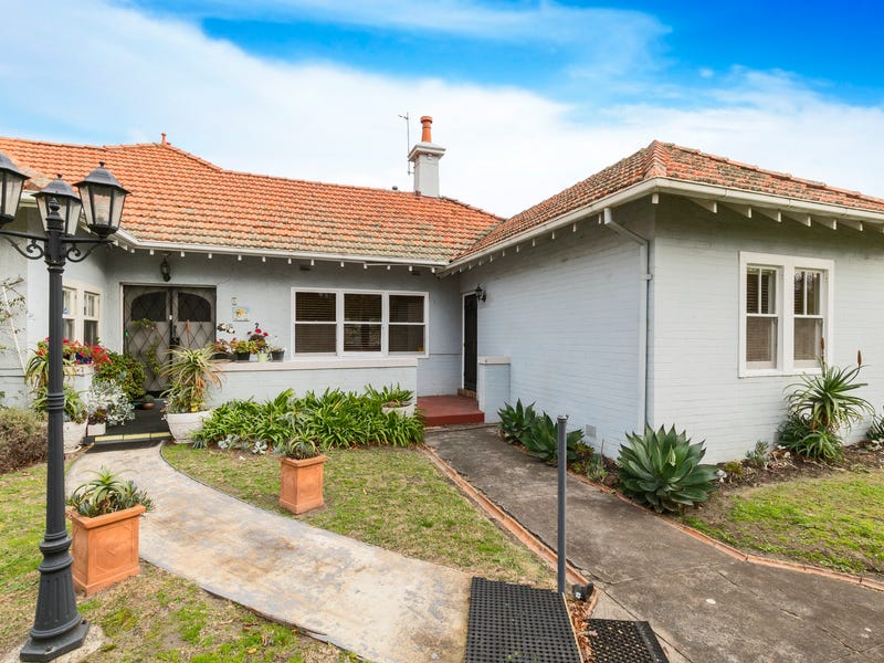 4 North Road, Brighton, VIC 3186 - realestate.com.au