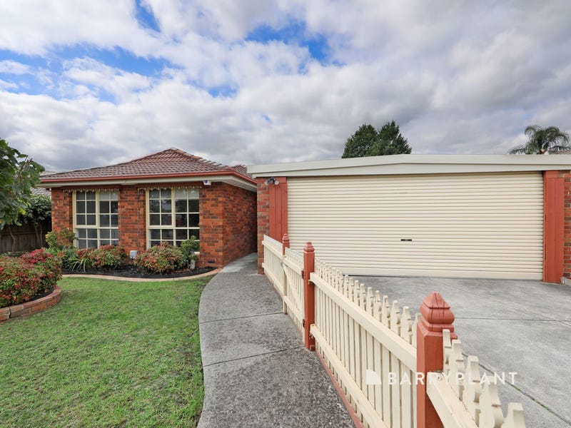 15 St Lawrance Way, Rowville, Vic 3178 - Property Details