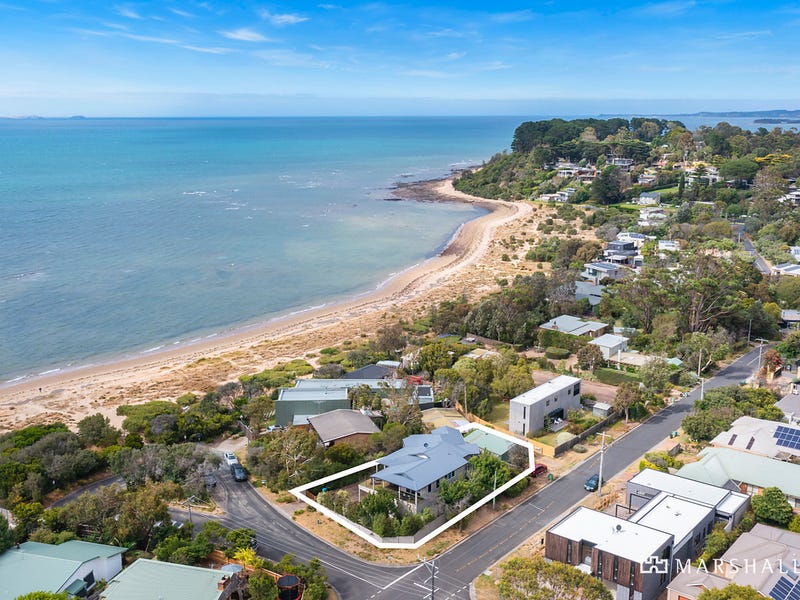 2 Esplanade, Balnarring Beach, VIC 3926 - realestate.com.au