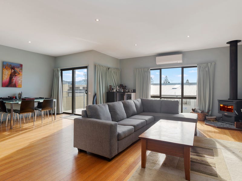 2/20 Pascoe Street, Apollo Bay, VIC 3233 - realestate.com.au