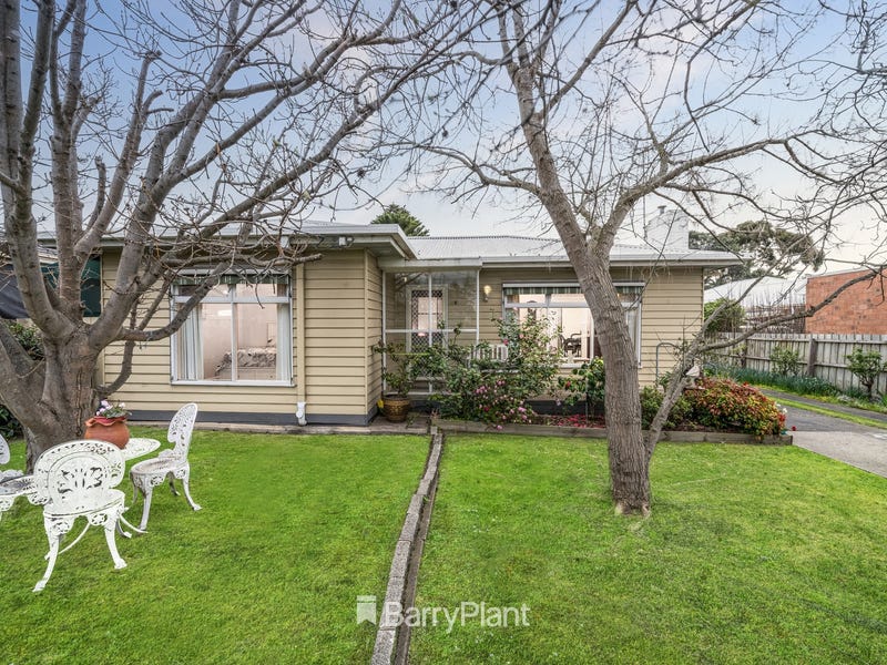 271 Torquay Road, Grovedale, Vic 3216 - Property Details
