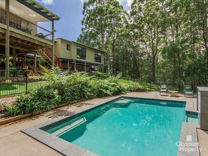 454 Bonogin Road, Bonogin, Qld 4213 - Property Details