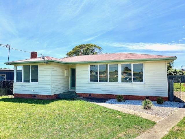 4 Kiah Place, East Devonport, TAS 7310 - realestate.com.au