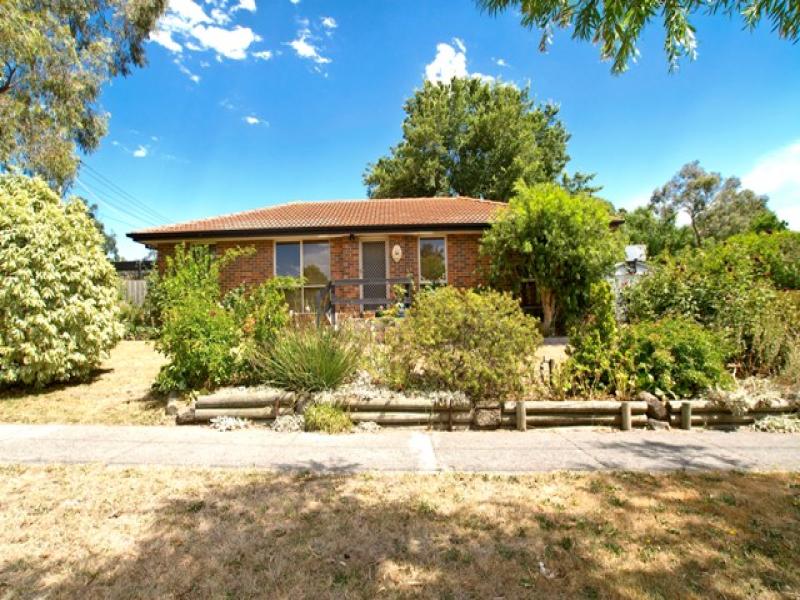 2 McFadzean Street, Coldstream, Vic 3770 - Property Details