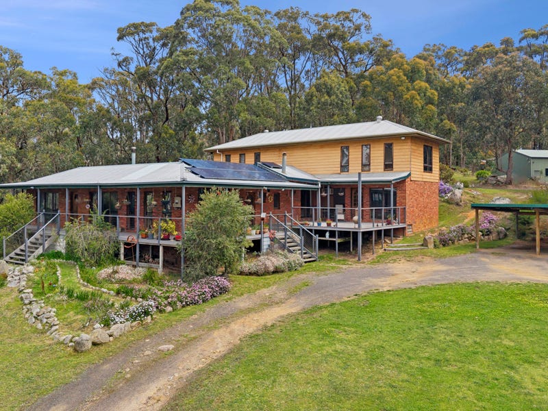 106 Kitchenhams Road, Benloch, Vic 3435 - House for Sale - realestate ...