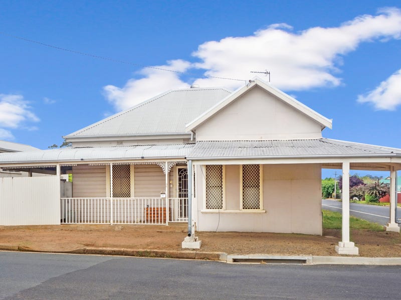 46 Regent St, Junee, NSW 2663 - Property Details
