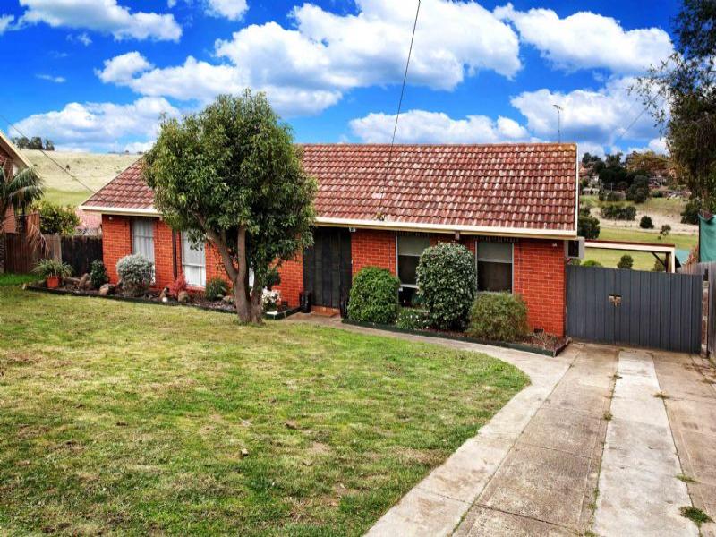 11 Dobies Court, Westmeadows, VIC 3049 - realestate.com.au