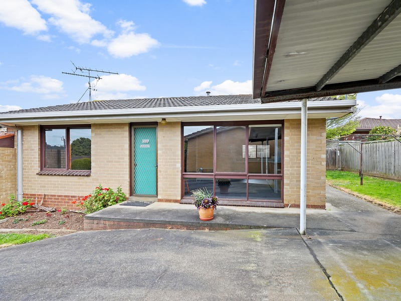 Unit 4/43 Buln Buln Road, Drouin, Vic 3818 - Property Details