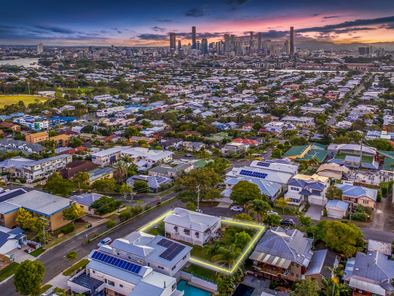 62 Victoria Street, Balmoral, Qld 4171 - Property Details