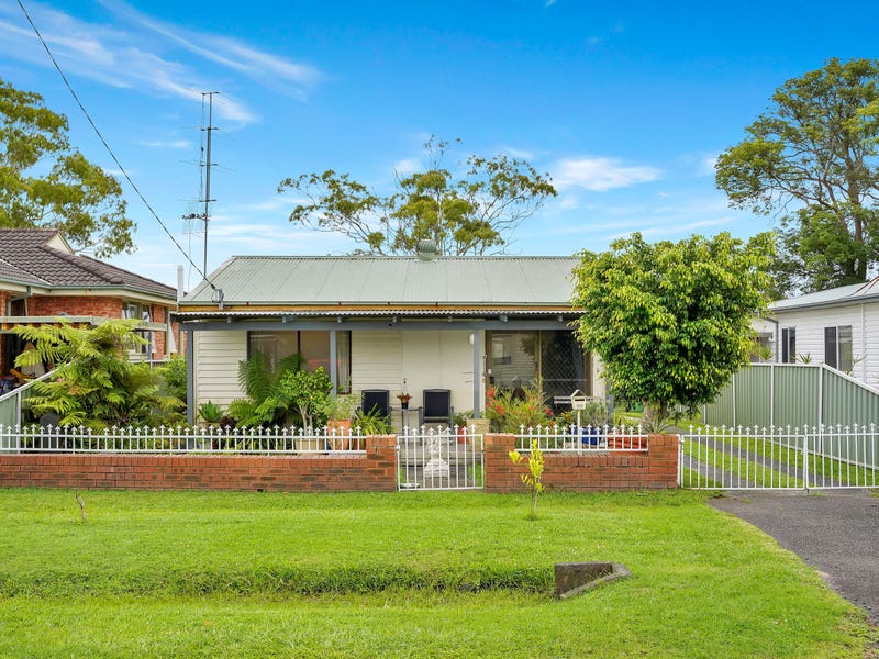 30 Davis Avenue, Davistown, NSW 2251 - Property Details