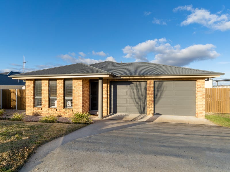 3 Emmaville Street, Orange, NSW 2800 - Property Details